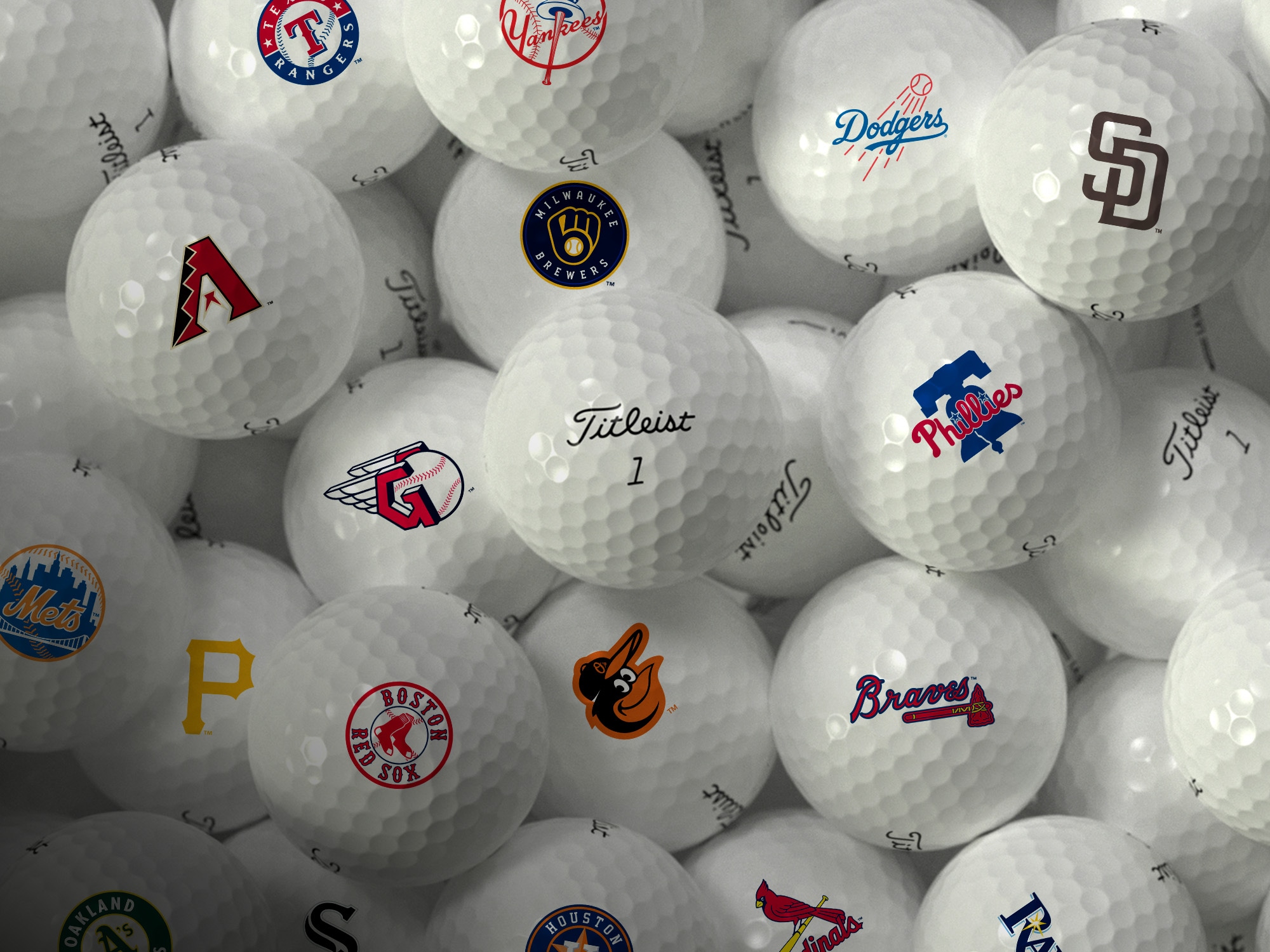 Custom Golf Balls | Personalized Titleist Golf Balls