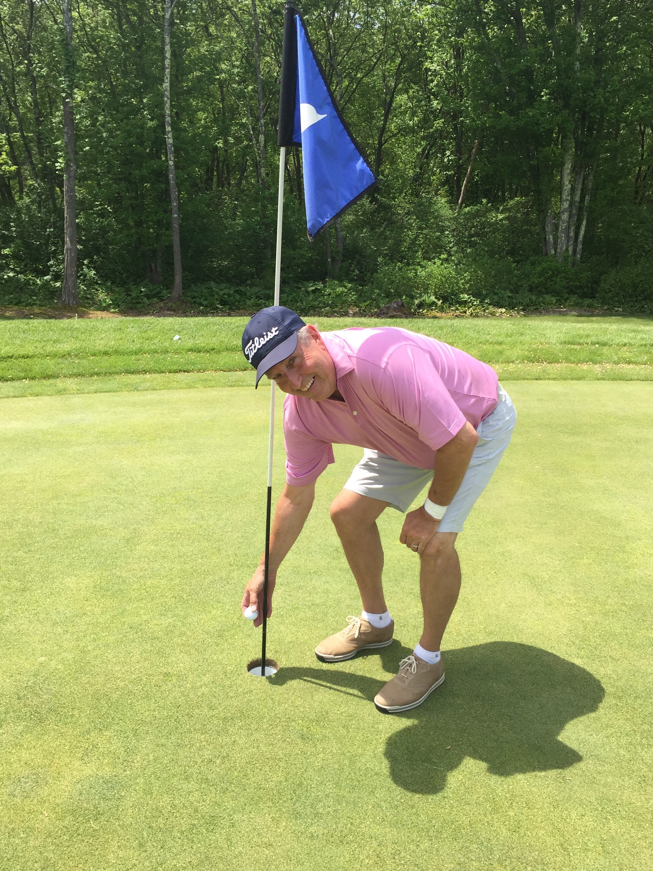 New ap3. Hole in one